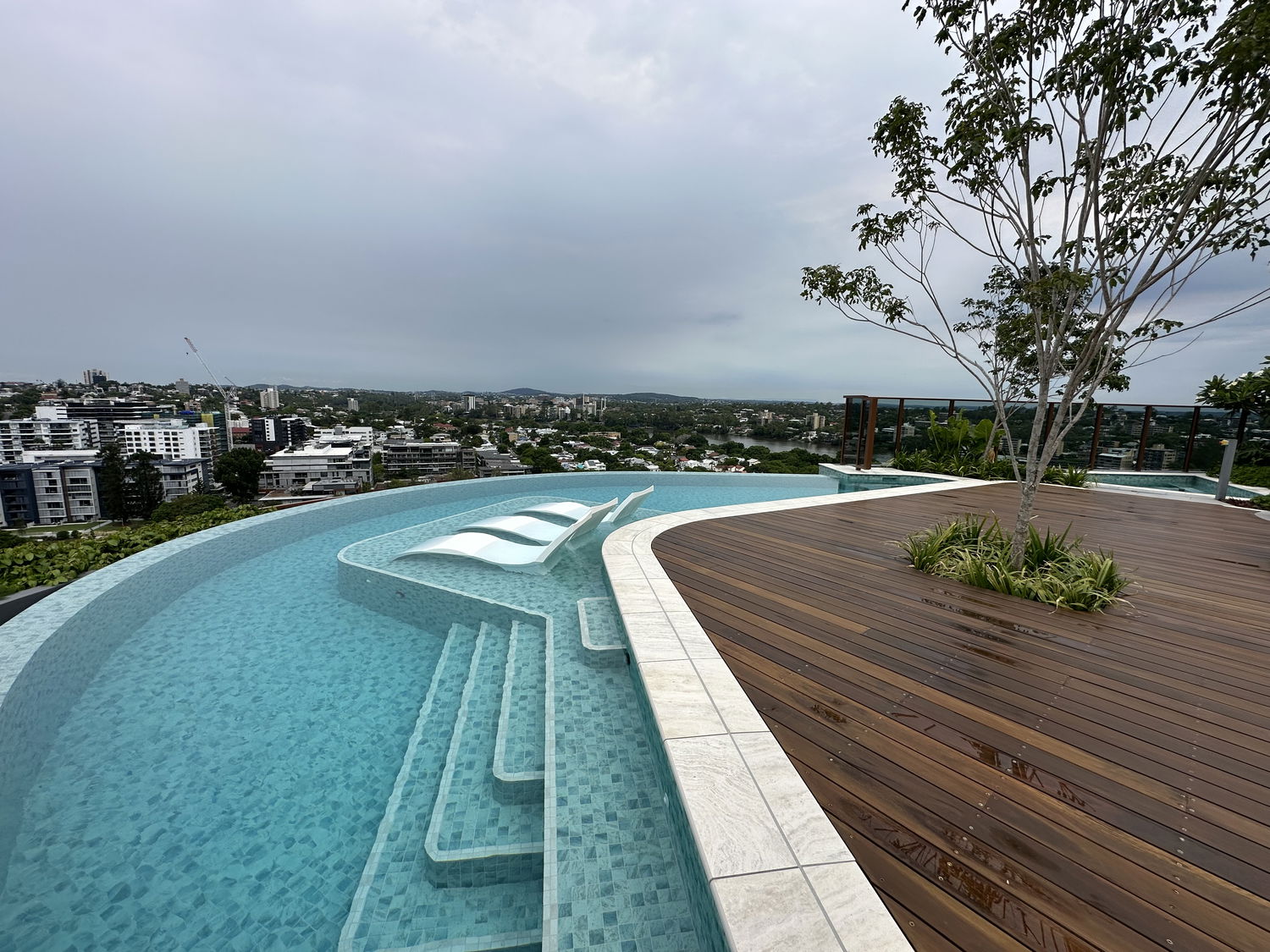 10707/600 Coronation Drive, Toowong QLD 4066